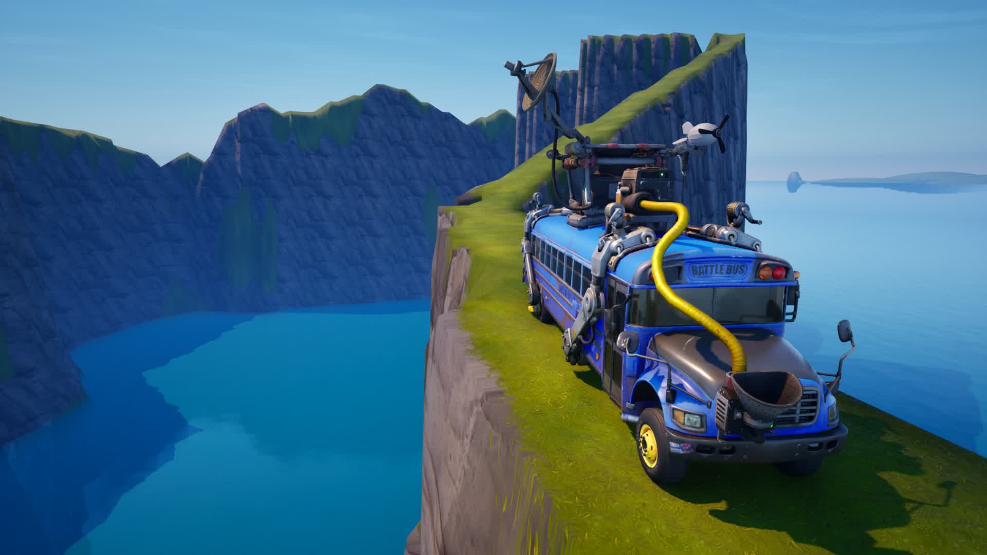 Cliff Driving 3957-8632-8080 by bobette - Fortnite