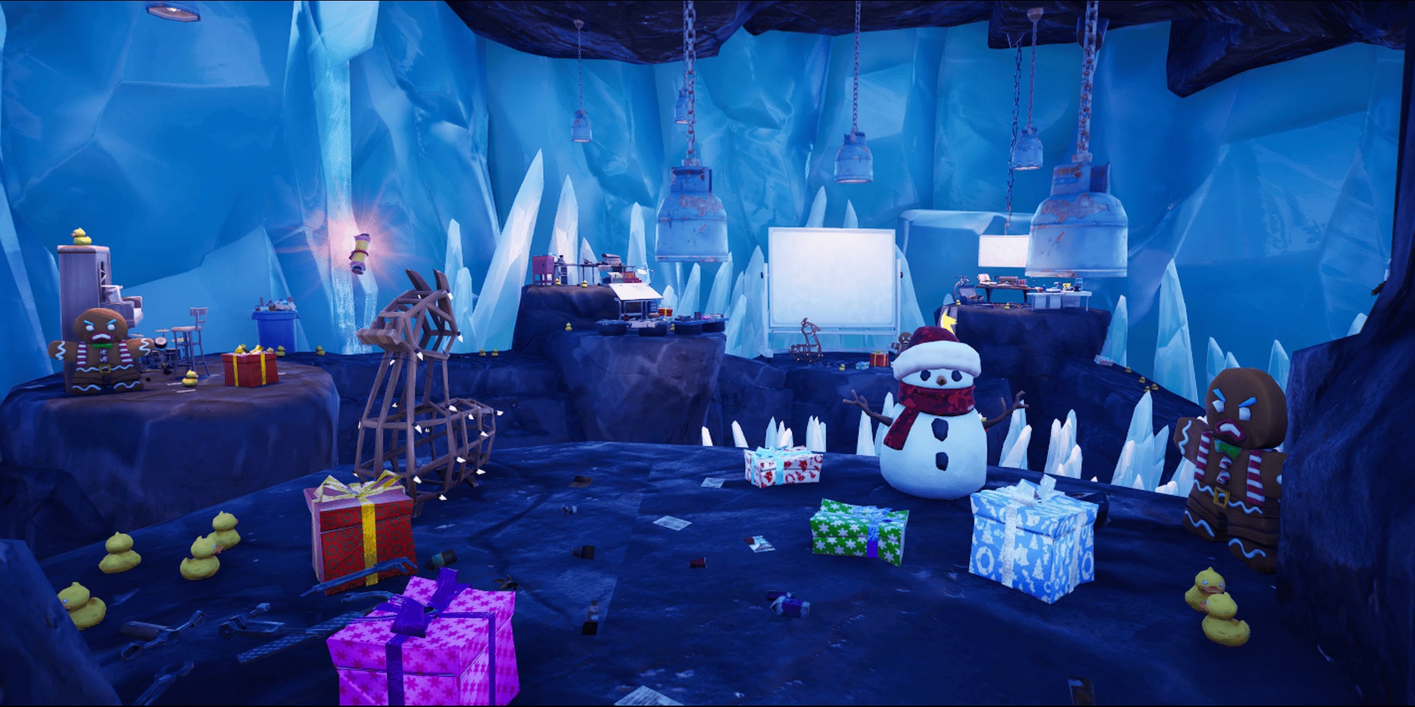 The Grinch Prop Hunt 2474-0262-5117 by bigpotlama - Fortnite Creative ...